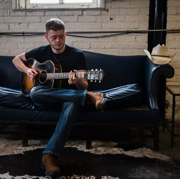 The Outlaw of Eastern Kentucky: Tyler Booth – Raised Rowdy