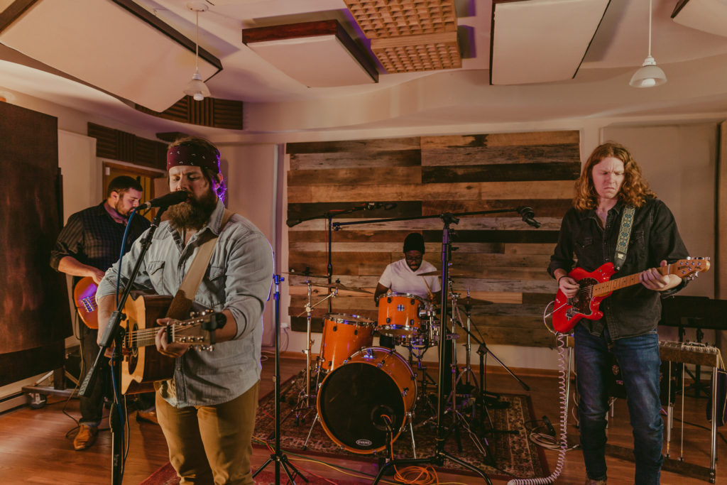 An introduction to Lucas Ebert and his country sound – Raised Rowdy