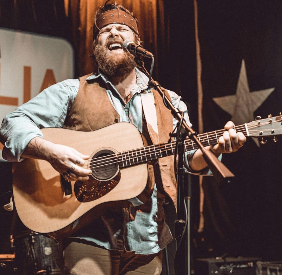 Lucas Ebert explains life on the road in new EP – Raised Rowdy