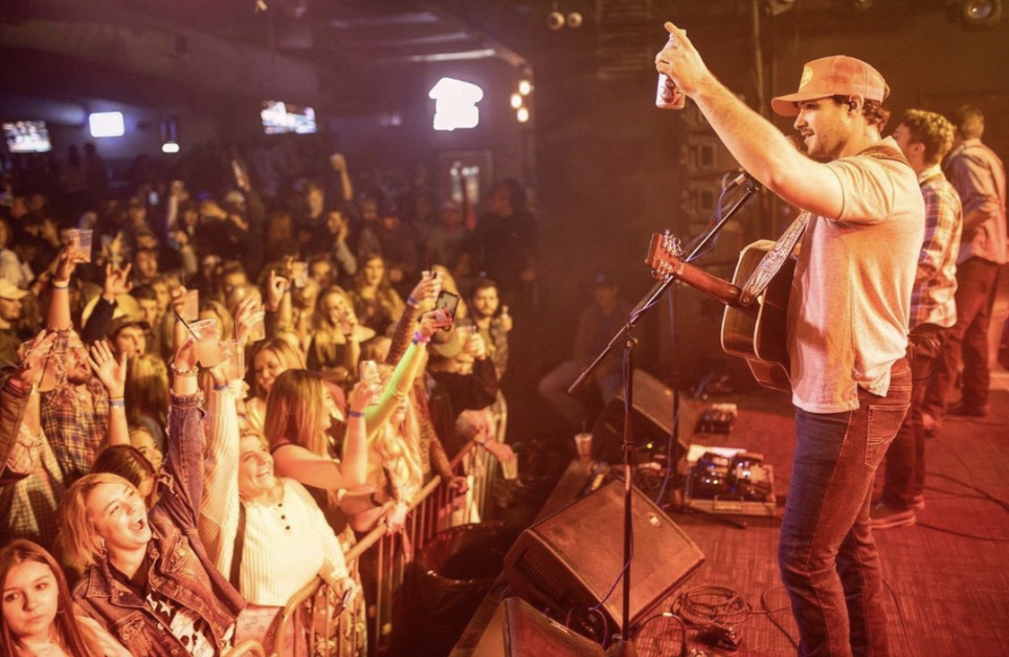 Clay Barker Shows His Softer Side in Latest Single – Raised Rowdy