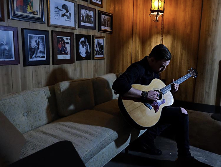 Andy Buckner Shares Faded Memories in New Single “Temporary Tattoo ...