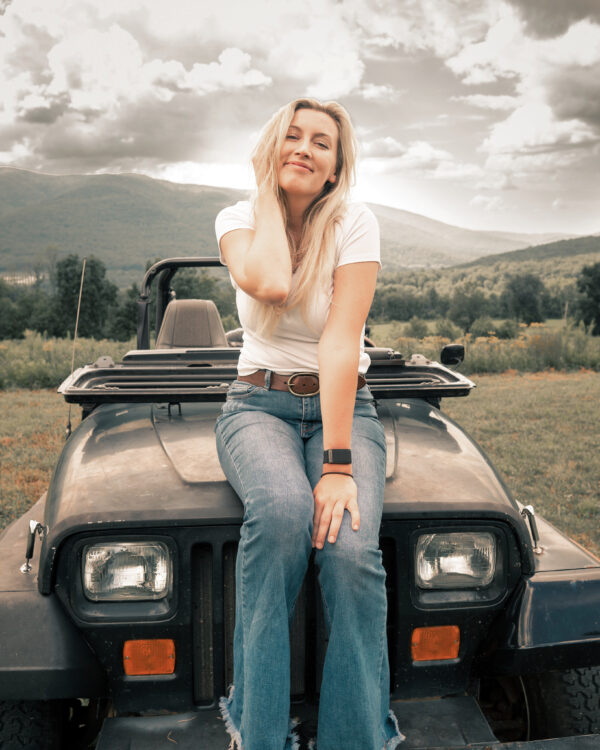 Exclusive Premiere: Carly Rogers Drops Hometown Music Video For “These ...