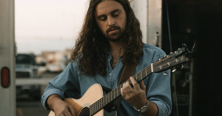 Jacob Stelly Releases Fresh New Album ‘Moondog’ – Raised Rowdy