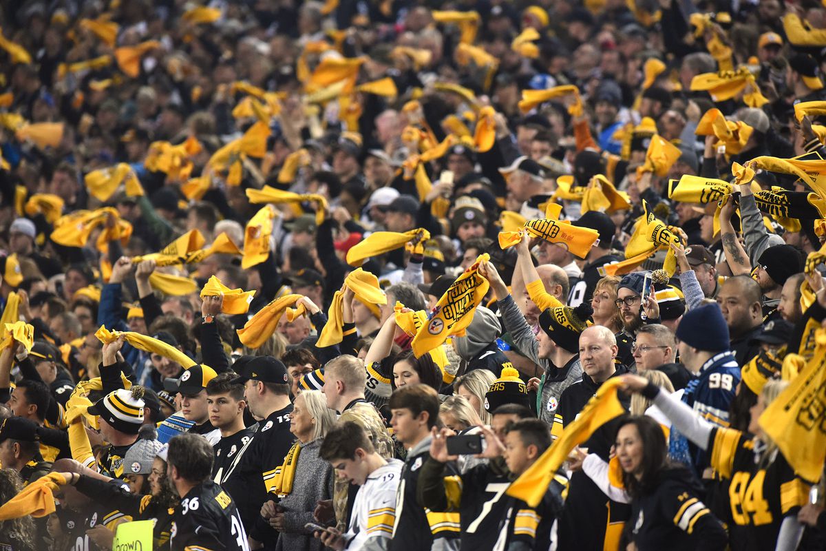 FOOTBALL IS BACK! A Deep Dive Into The Top 5 ‘Rowdiest’ NFL Fanbases ...