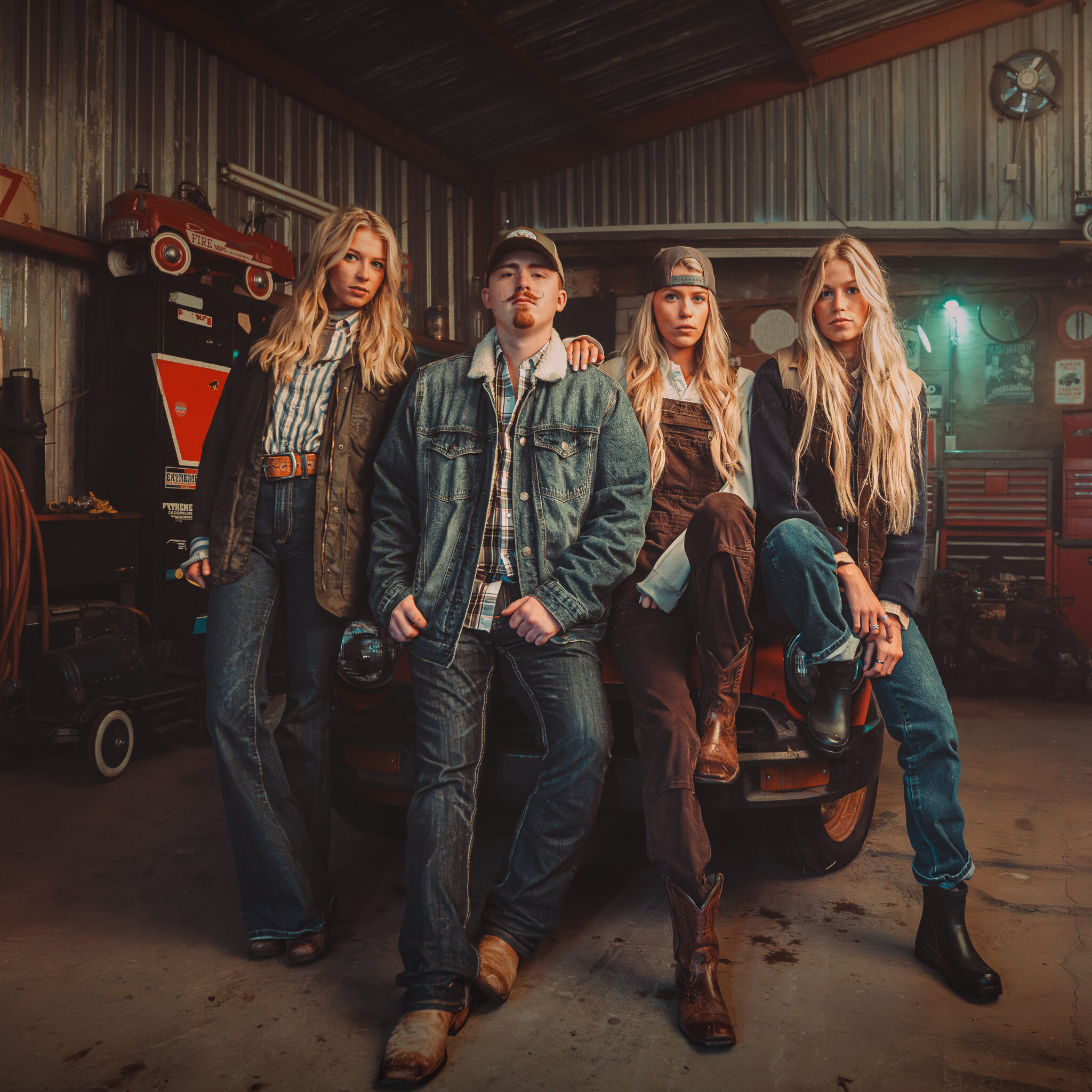 Tyler Nance Collabs with The Castellows on New Version of “Keeps Me Sane” – Raised Rowdy